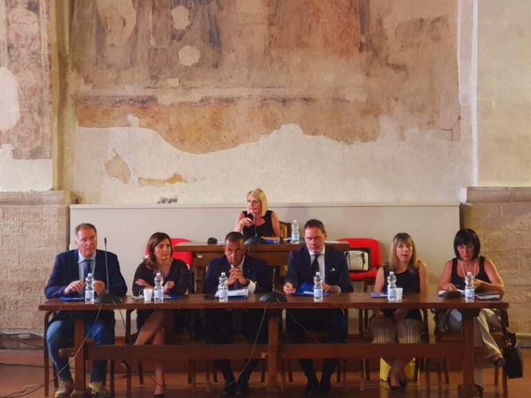 Teatro Comunale di Todi 25/26: Riccardo III inaugura la stagione